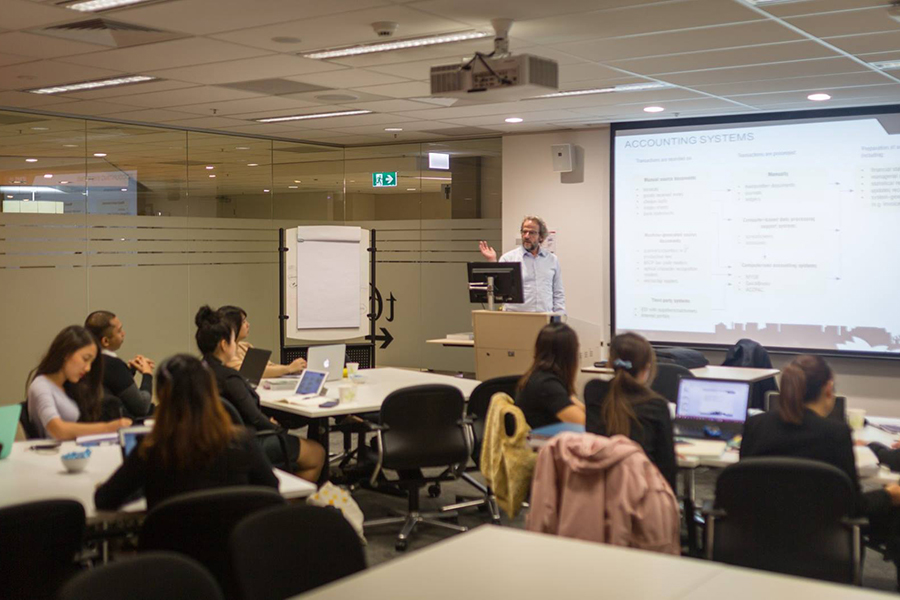 ICMS International College of Management, Sydney | インターナショナルカレッジ・オブ ...