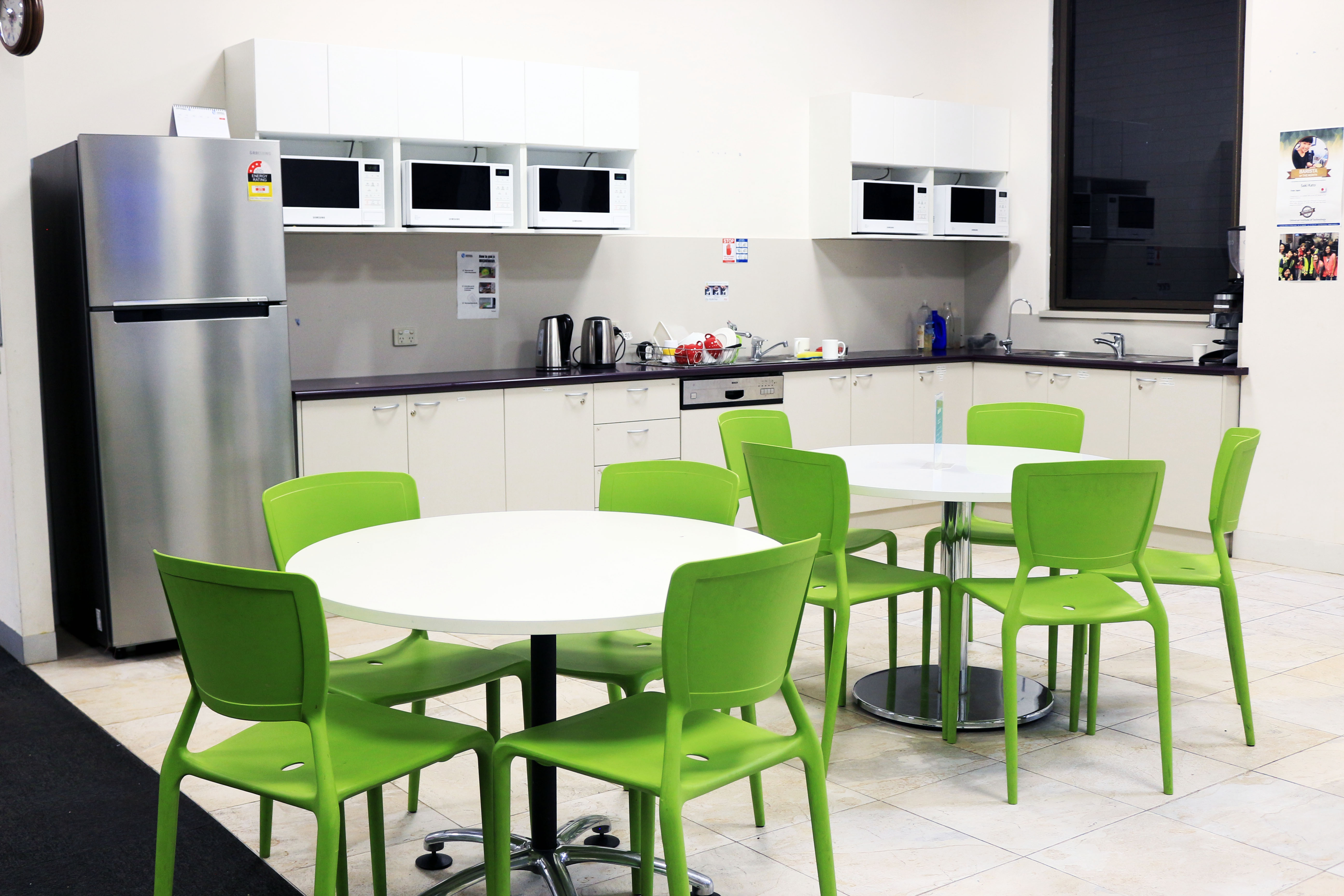 ユニバーサル・イングリッシュ・メルボルン｜Universal English Melbourne | オーストラリア留学エージェント アンアルウェン